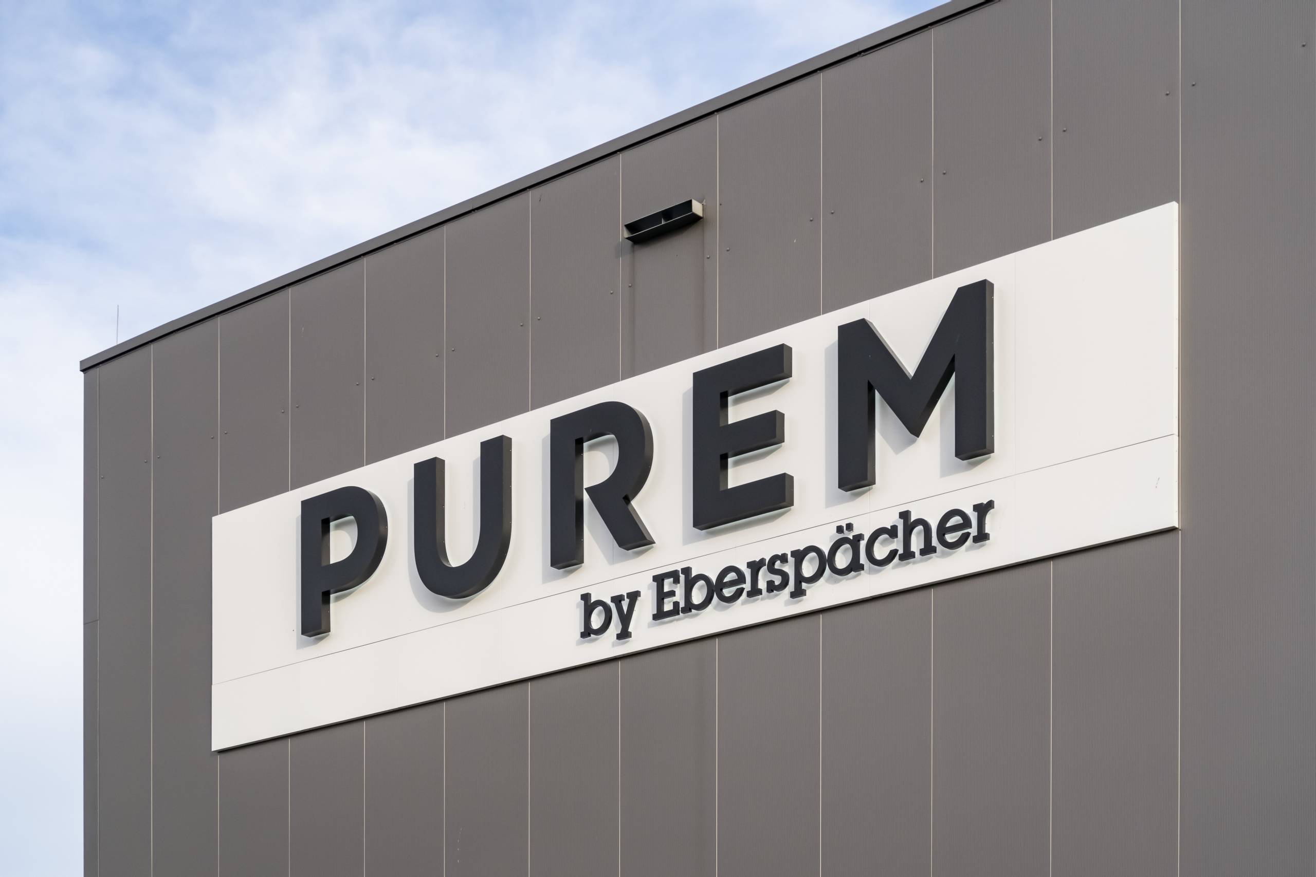 PUREM by Eberspächer: Wir begleiten neue Marke im Wayfinding ...